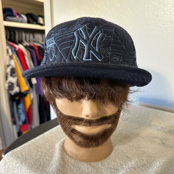 MLB | Accessories | Vintage Mlb New York Yankees Baby Blue Dark Blue ...